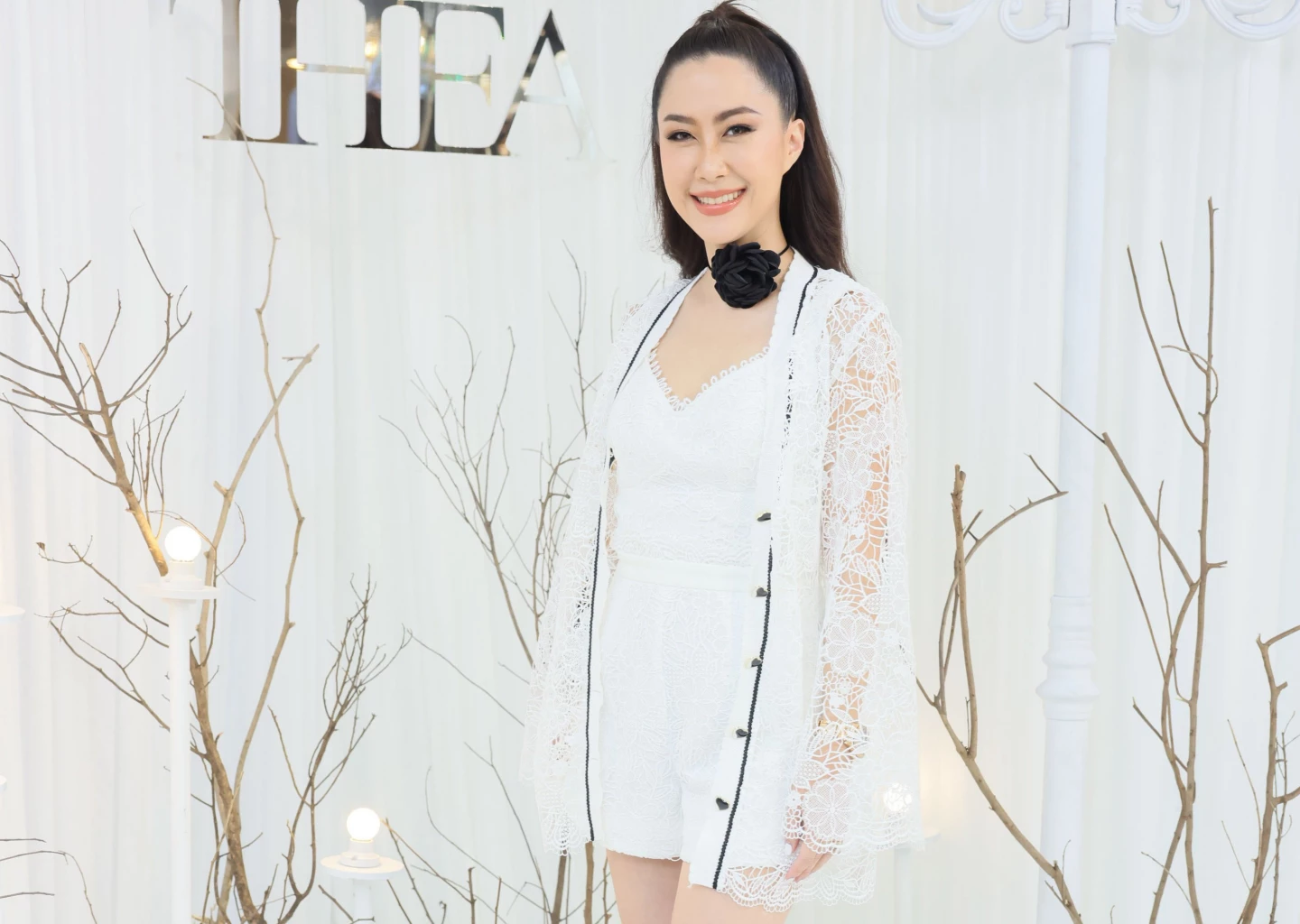 Thea by Thara อวดโฉมคอลเลคชั่นใหม่ เผยสีสันน่าหลงใหลแห่งมหานครนิวยอร์ก