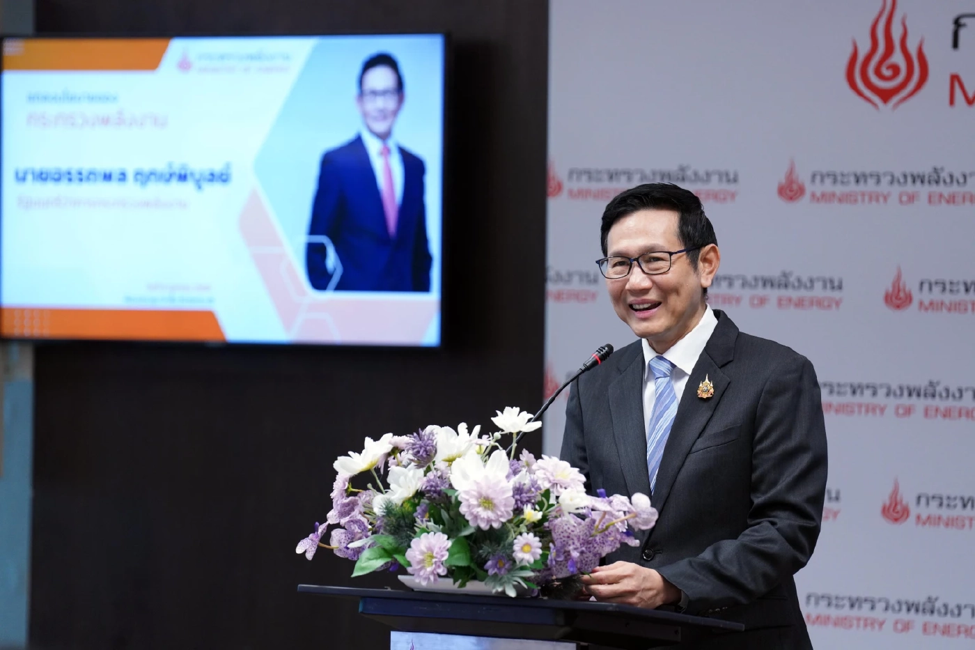 'อรรถพล' เร่งเครื่อง Quick Big Win เต็มสูบ กระตุ้นเศรษฐกิจ 7 แสนล้าน